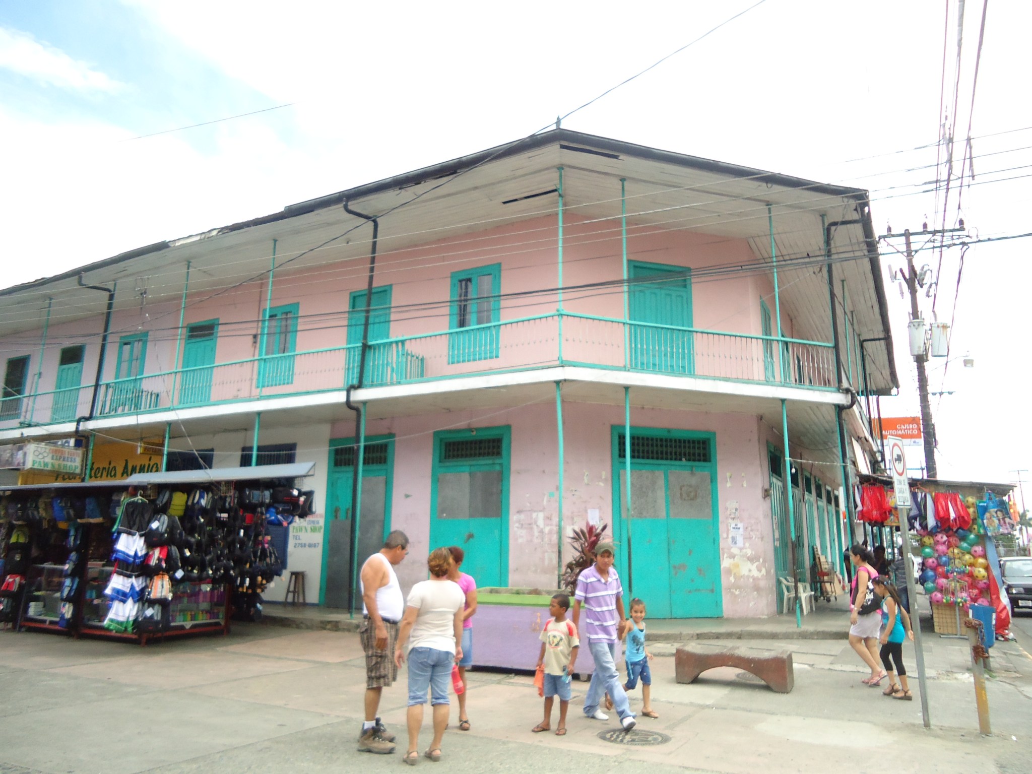 Edificio Ingianna Rosito, Limón, 1901-1950. | Mi Costa Rica de Antaño